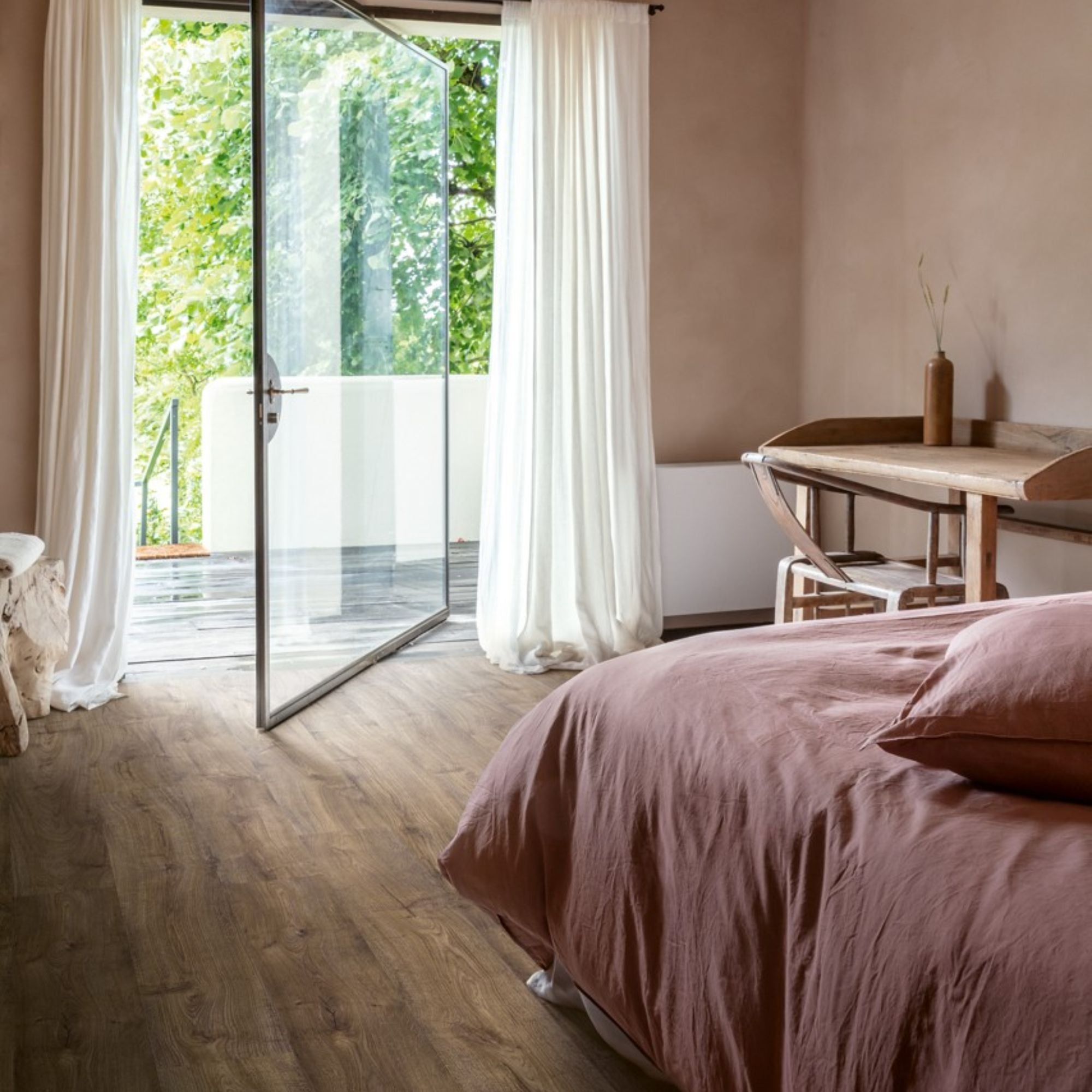 Pavimento in PVC BLOOM ROVERE D'AUTUNNO CIOCCOLATO QUICK-STEP con doga ...